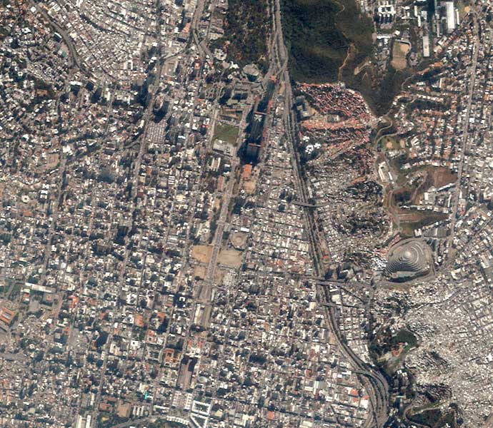IKONOS color image of Caracas, Venezuela, 4m - Home - Aerial/Satellite ...